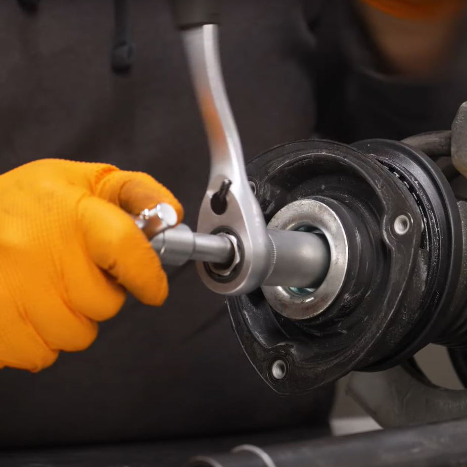 7466 - 15 Pc. Shock and Strut Tool Kit — CTA Manufacturing